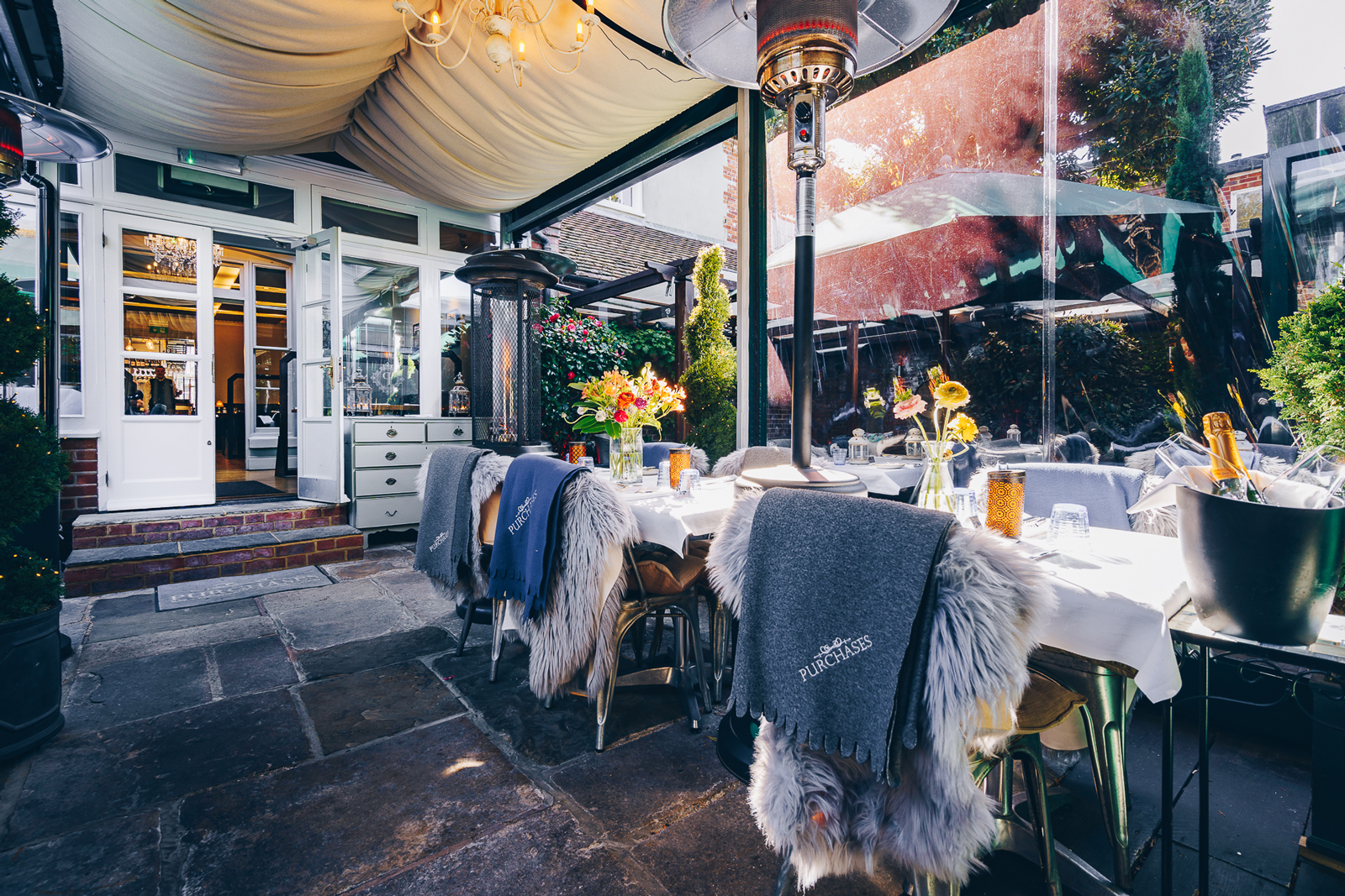 Al Fresco Dining & Drinks - The Garden at Purchases Restaurant